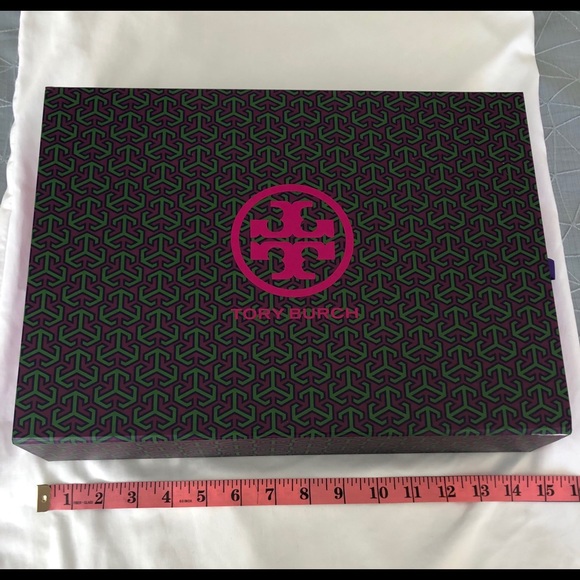 Accessories | Tory Burch Gift Box | Poshmark